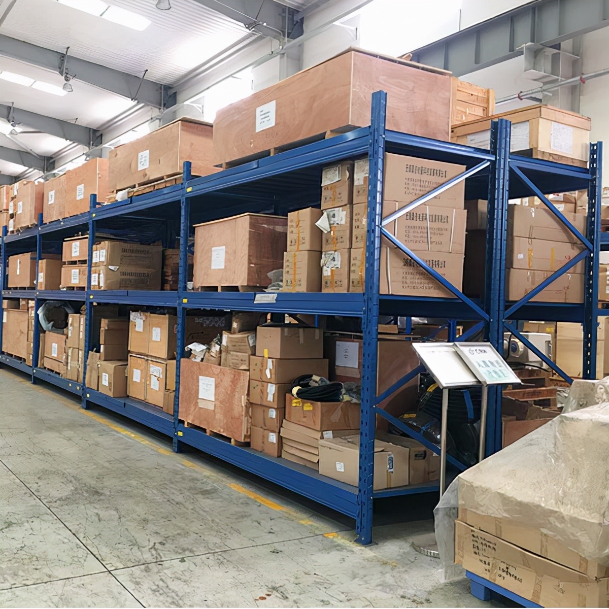 Can the load-bearing capacity of furniture storage shelves meet the ...