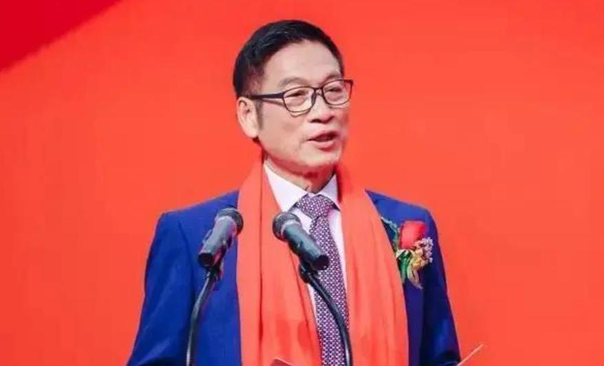"A generation of shoe king" Zhang Congyuan: Only by selling shoes, he ...