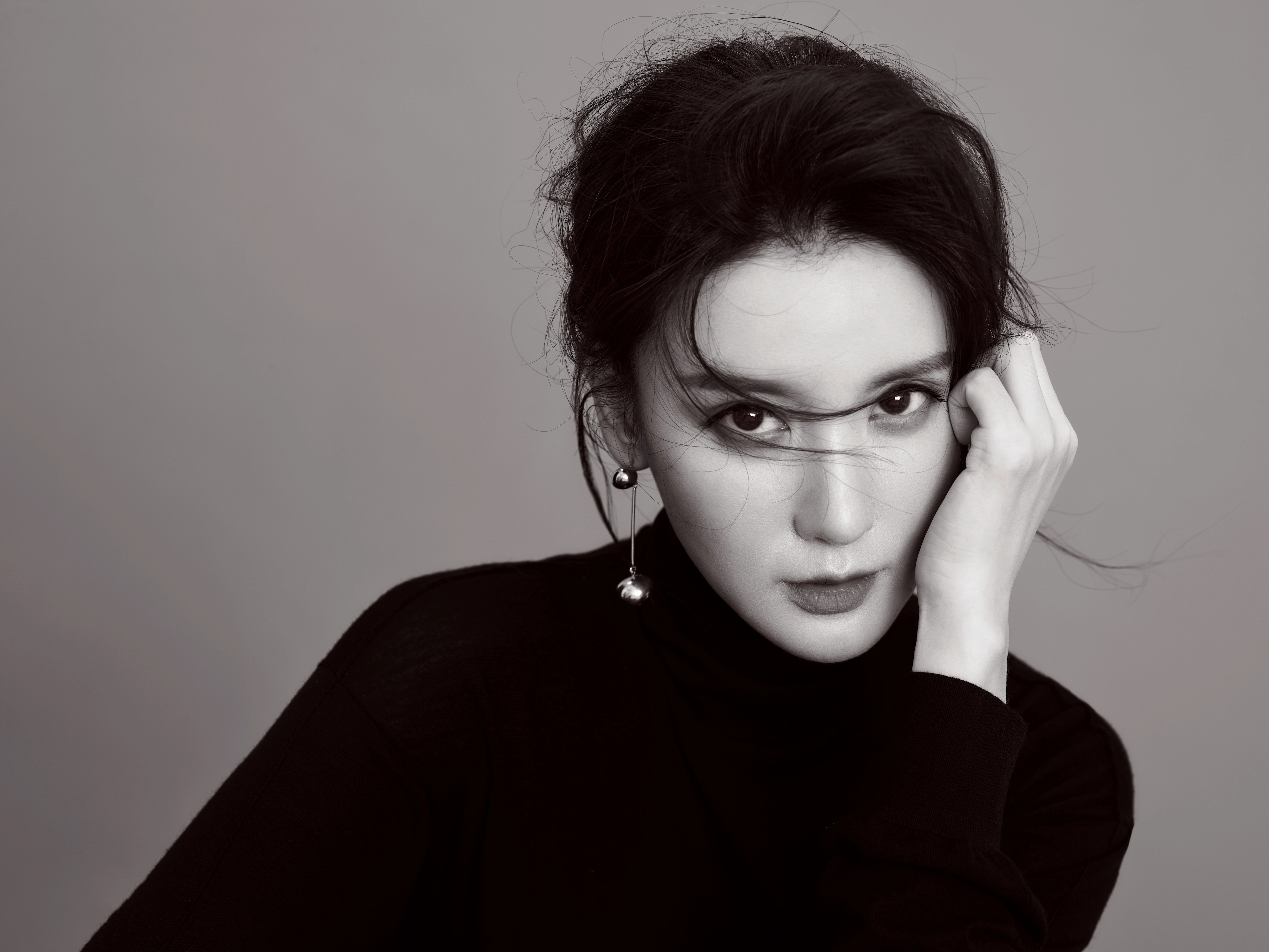 "Miss Universe" Zhang Meng's secret upper-level history, and behind her ...