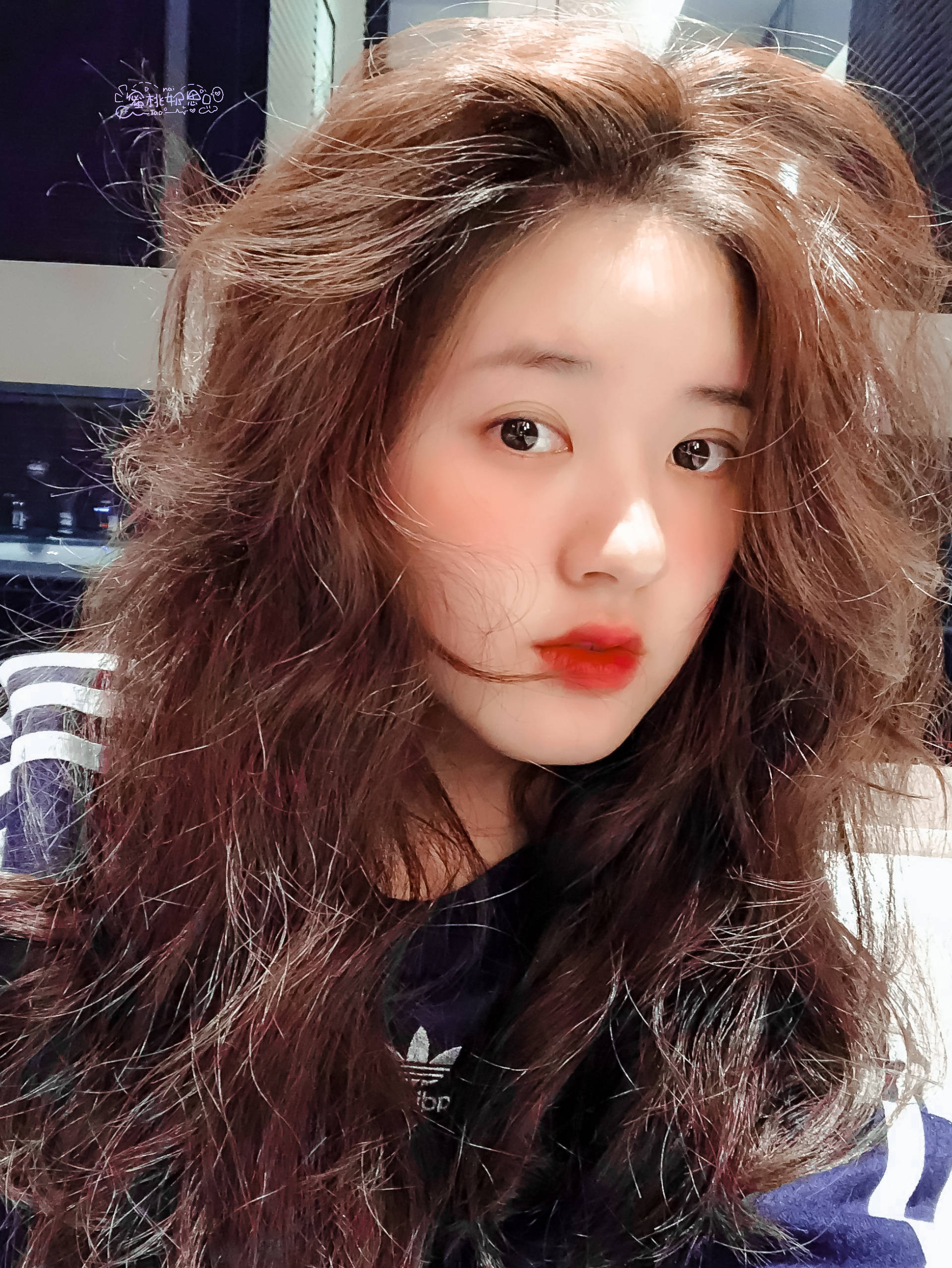 Is Zhao Lusi's hair volume real?Thick enough to be used directly in ...