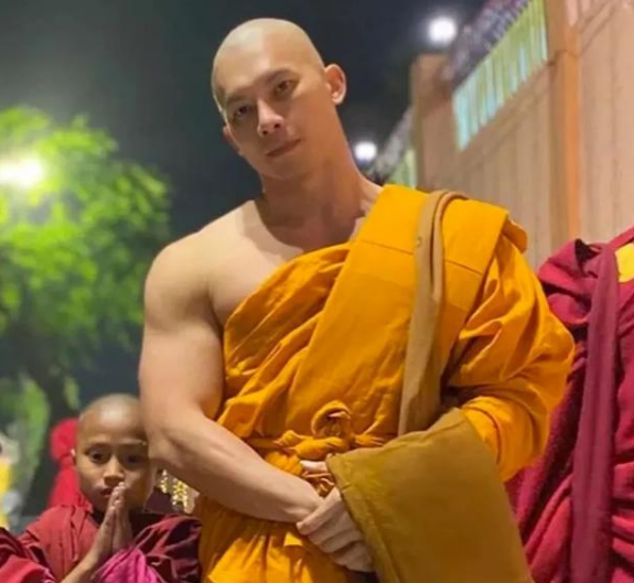 Thailand's most handsome monk: comparable to Tang monk, was sent to a ...