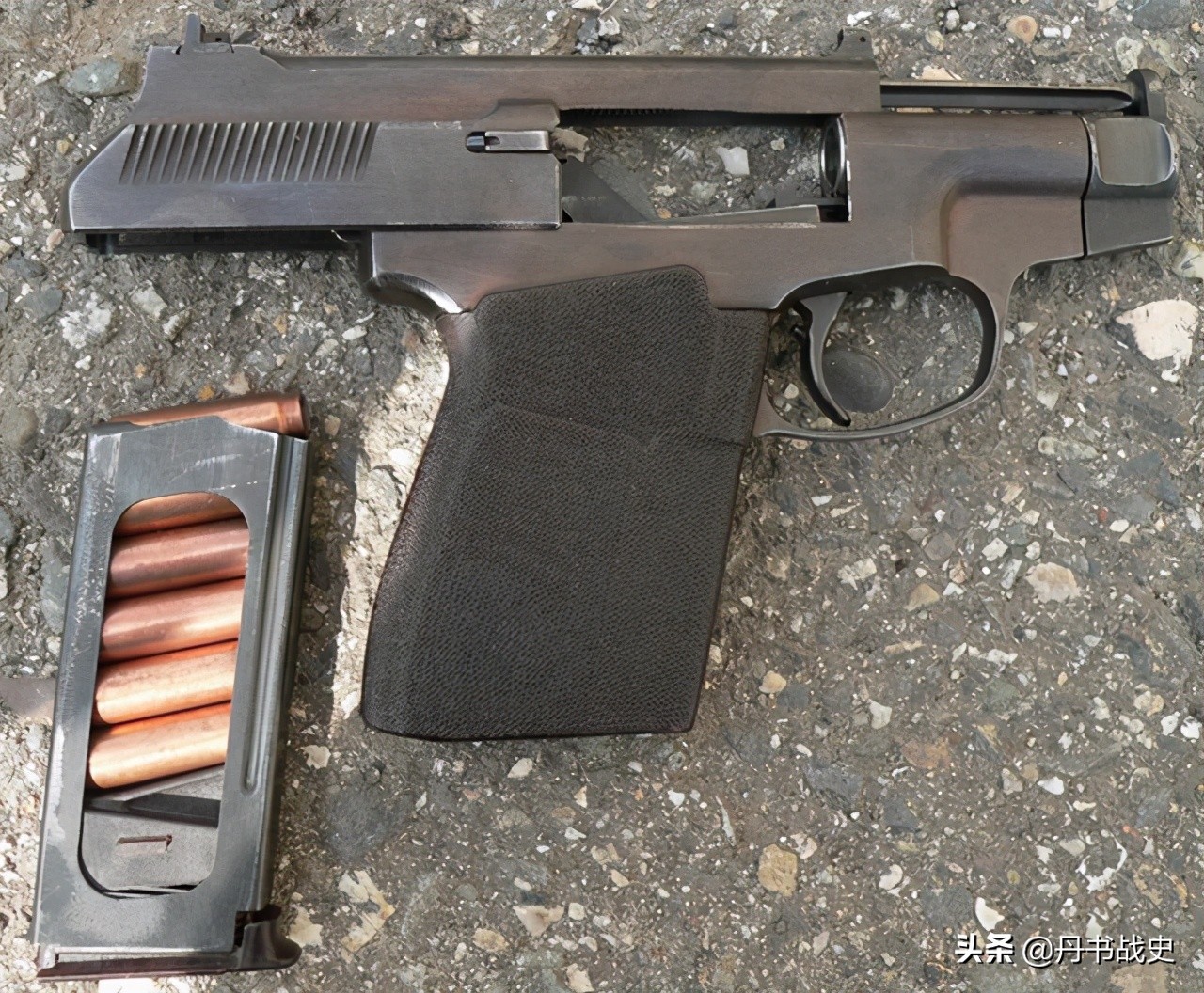 A pistol with a life span of only a thousand rounds, the Soviet PSS ...