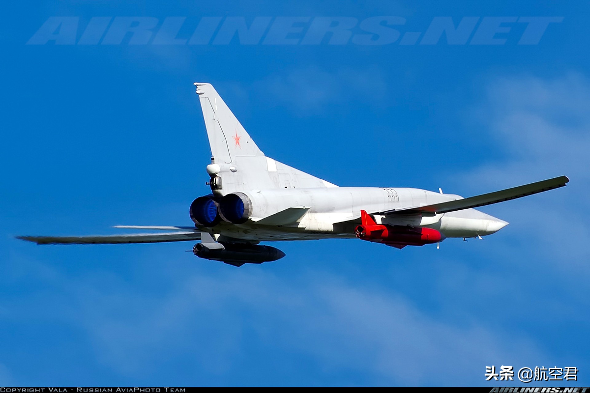 The two ideas of East and West create different aircraft carrier ...