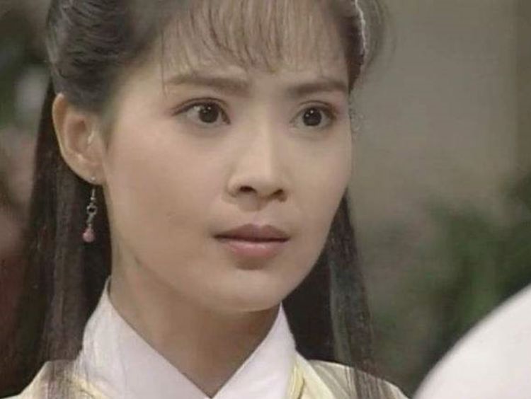 She was 8 years old as Wanjun and became the cutest girl in Joan. At ...