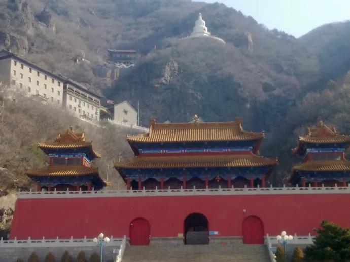 King Kong Mountain Yongfeng Temple - iNEWS