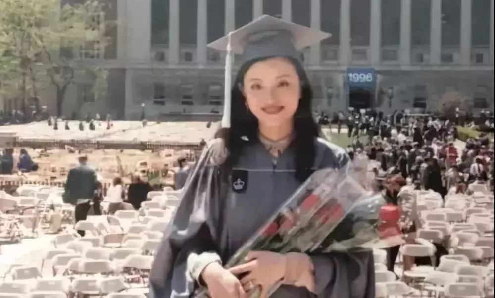 52-year-old Yang Lan saved the field and stunned netizens: This ...