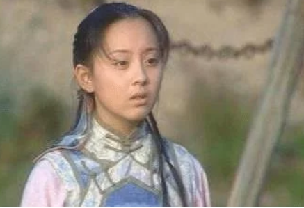 Ye Tong: The "little dragonfly" in my memory, because of her beauty ...