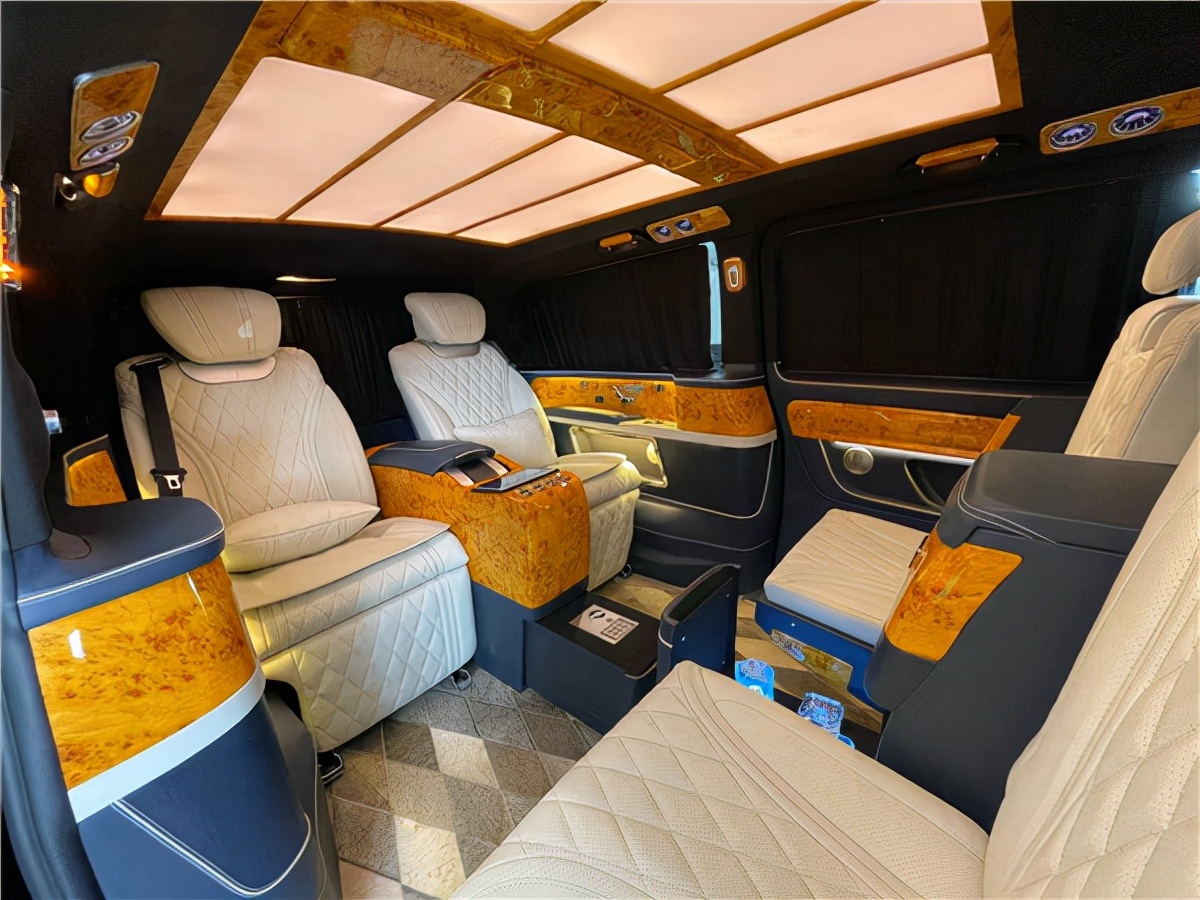 Mercedes-Benz Vito Maybach fully partitioned 4+2, top business luxury ...