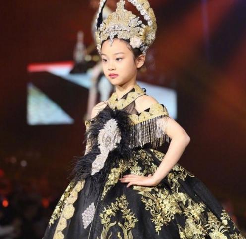 Yang Mi: My daughter is beautiful, Sun Li: My daughter is more ...