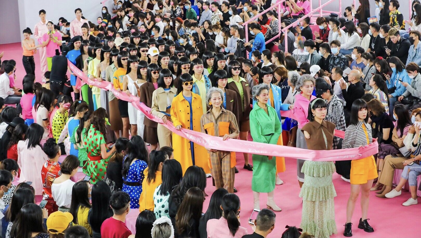 "Broken Arm Girl" Lei Qingyao: If beauty has a rank, then I must be the ...