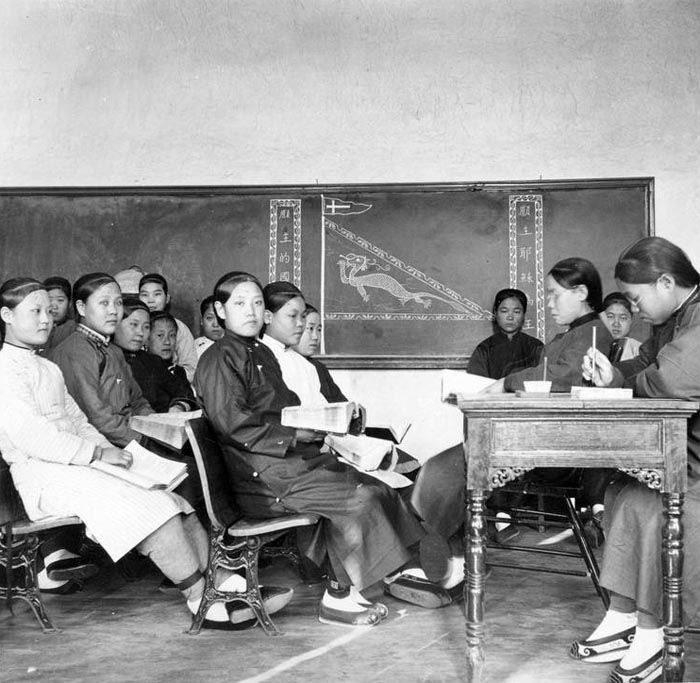 Glimpse of Women's School in the Late Qing Dynasty - iNEWS