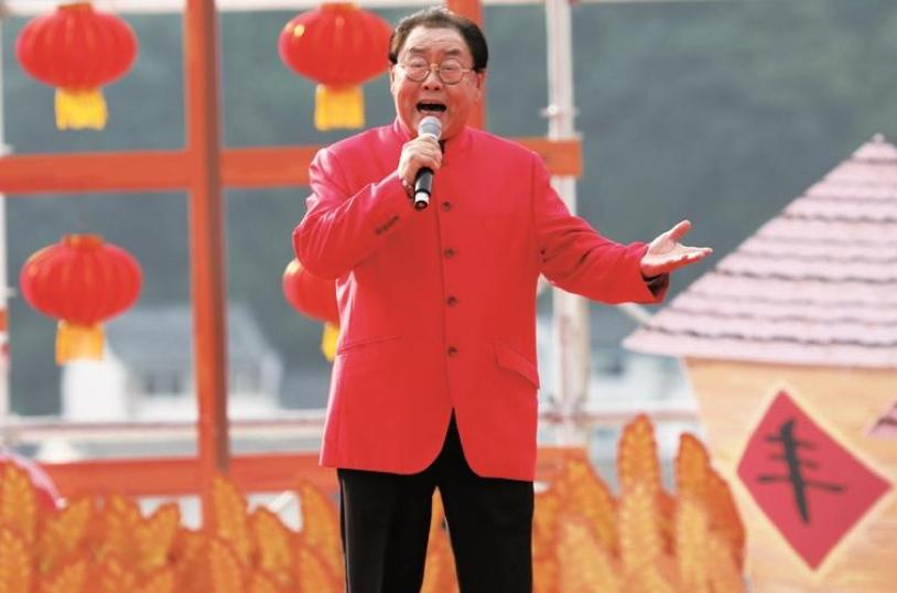 Named "Pig Bajie", Ma Dehua's acting life, and 49 years of loving ...