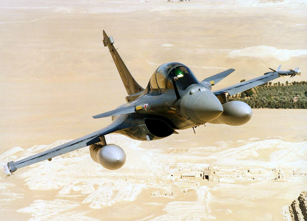 Shocking the sky over the South China Sea!The People's Liberation Army ...