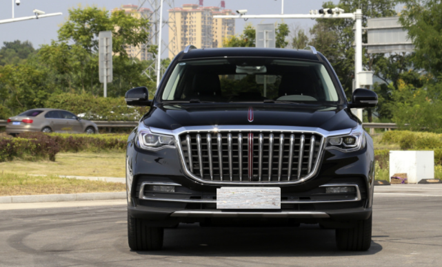 Hongqi HS7 provides lifetime warranty, 64-color ambient light, and its aura surpasses Audi Q5L ...