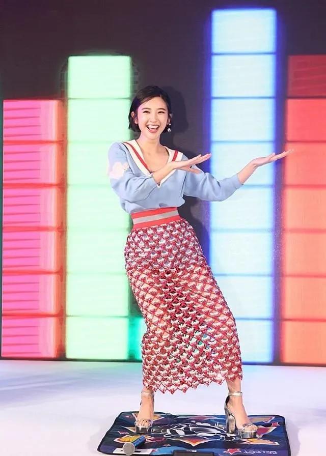 Tik Tok Goddess Tang Yi Stunning Photo Album - iNEWS