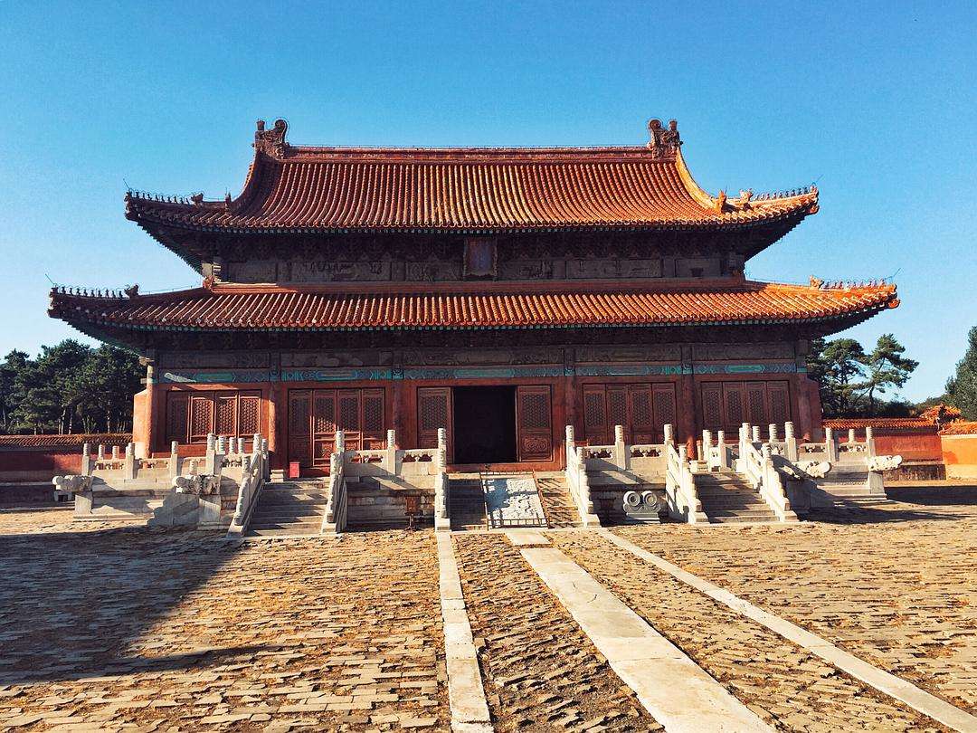 The Qing Dynasty has been away for more than a hundred years. Why are ...