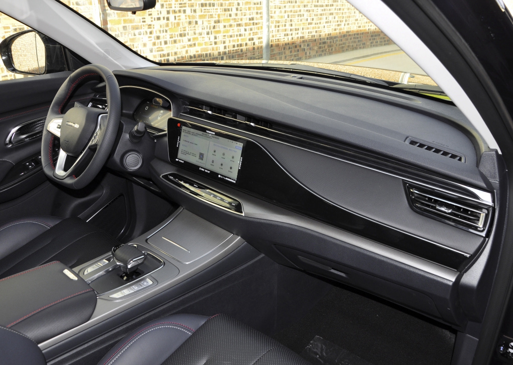 Haval H6's strongest rival, Auchan X7 was launched, as low as 77,700 ...