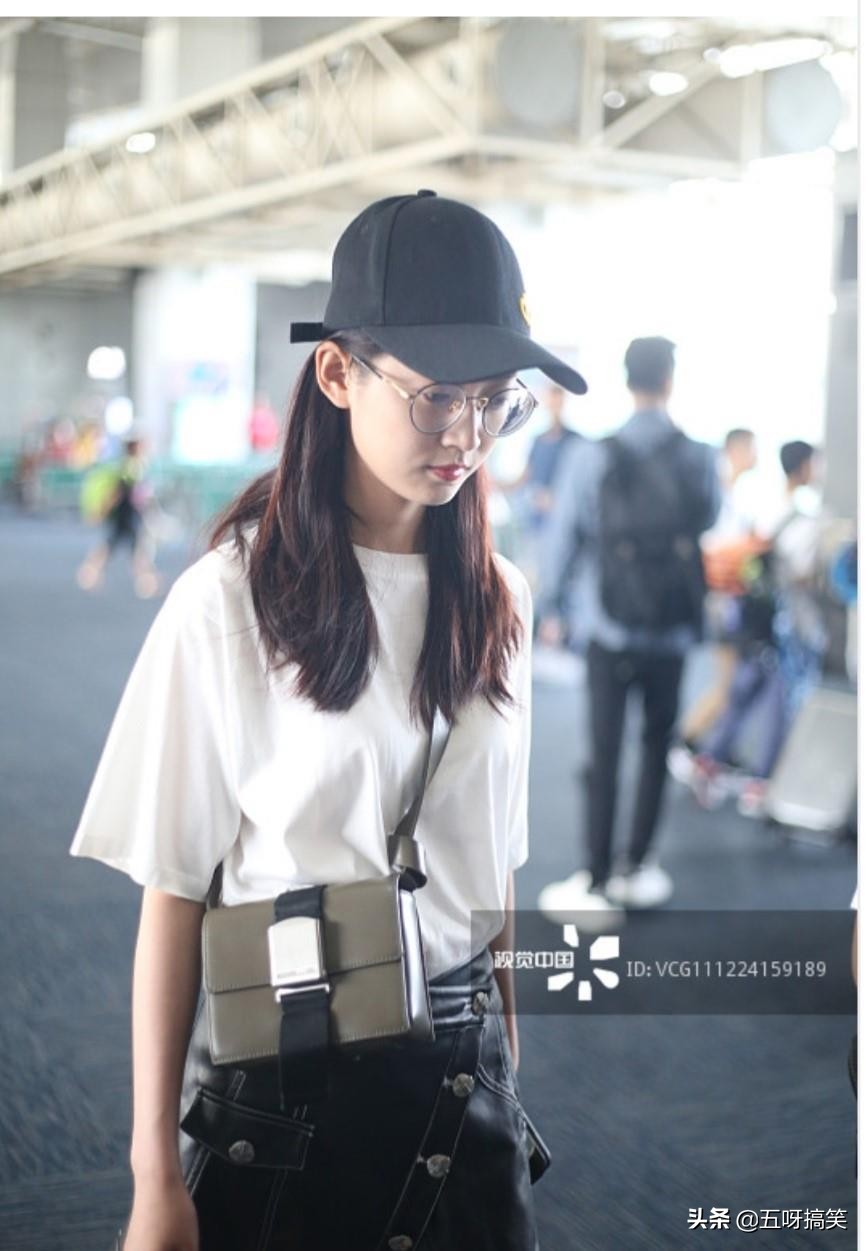 Chen Yuqi is incomparable to ordinary people!Round-frame glasses with ...