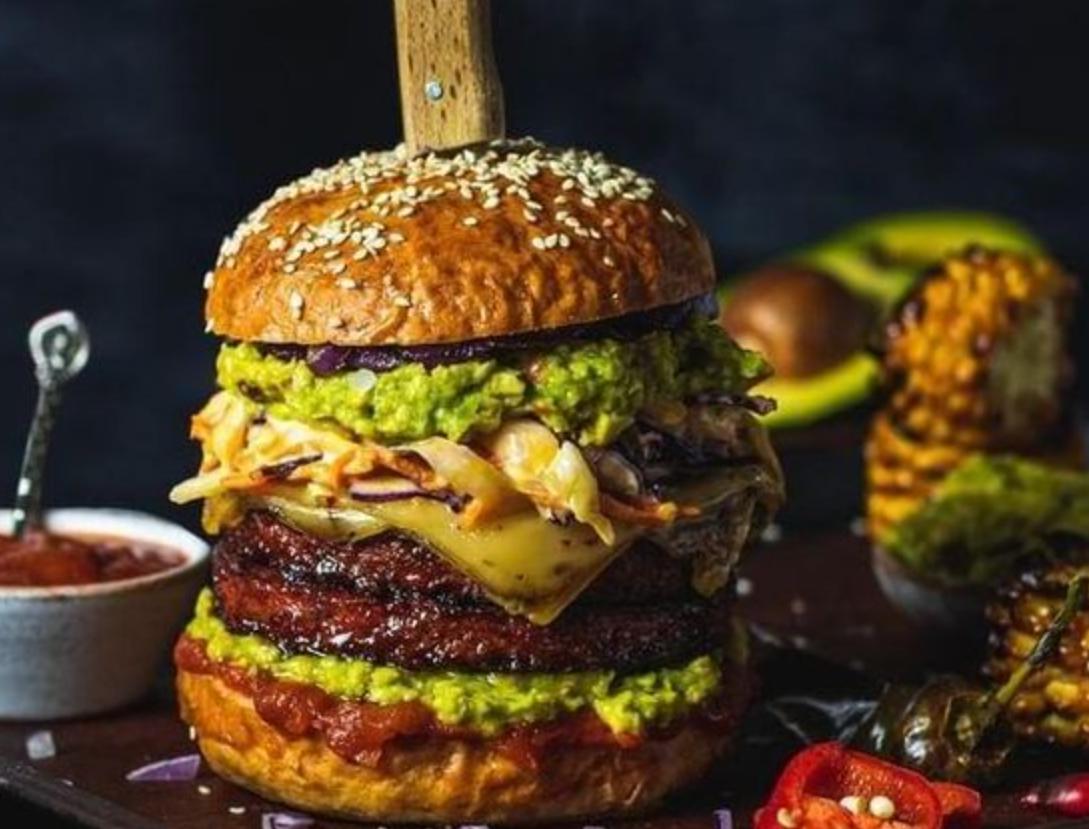 Dare to eat?A Swedish restaurant launches "human-flavored" burgers with ...