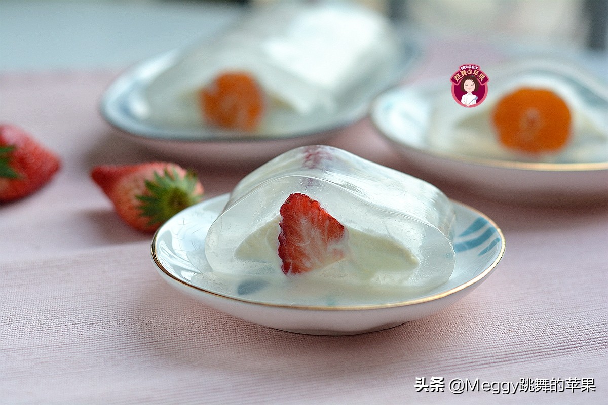 The creamy crystal rolls are really good, the mouth melts and the ice ...