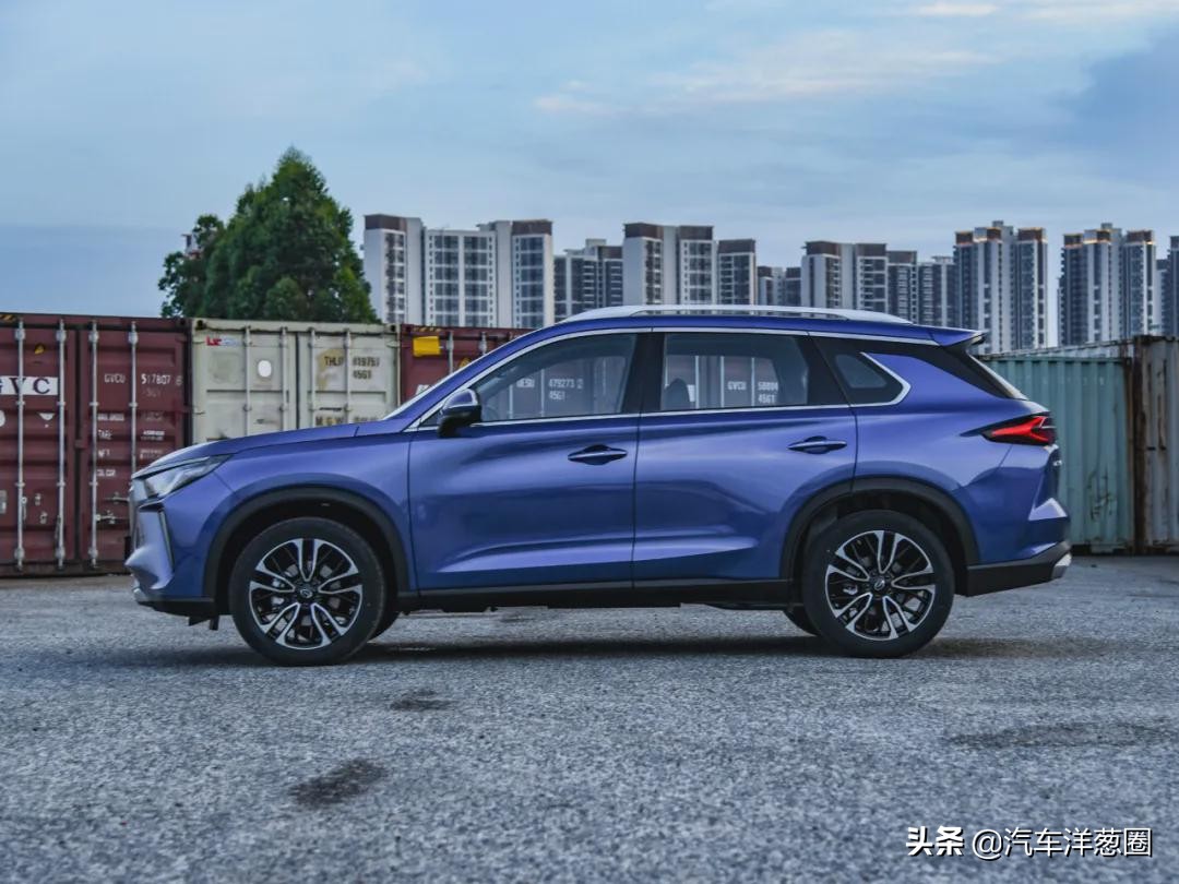 The exterior and interior are fully upgraded, and the new GAC Trumpchi GS4 PLUS is launched ...