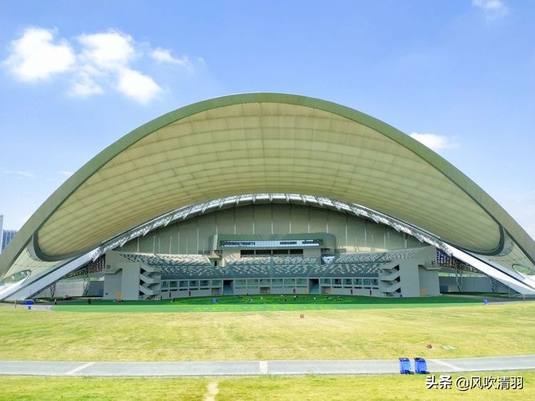 An iconic park in the north of Chengdu, with an area of 400,000 square ...
