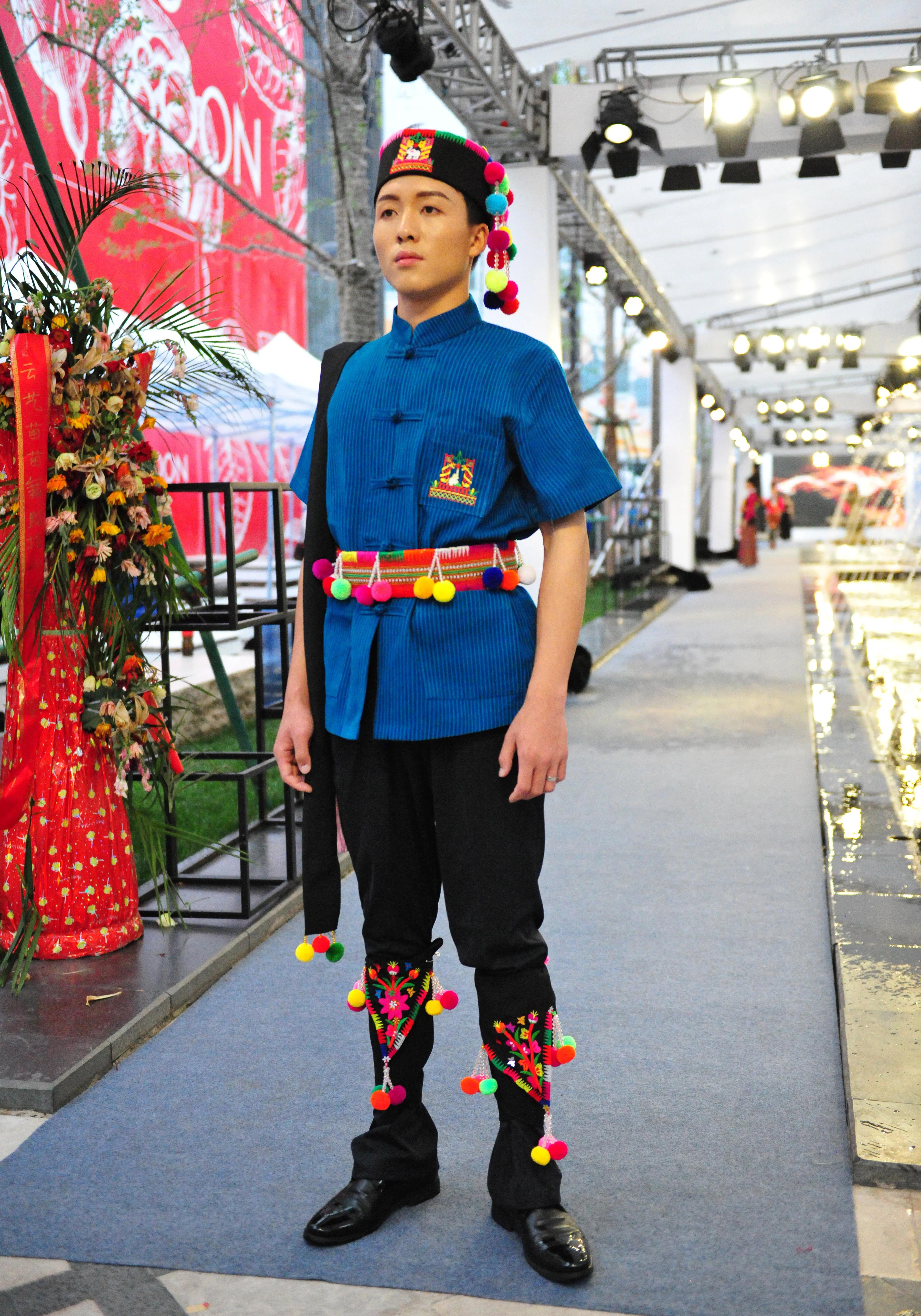 Marriage Customs of Chinese Minority Achang People - iNEWS