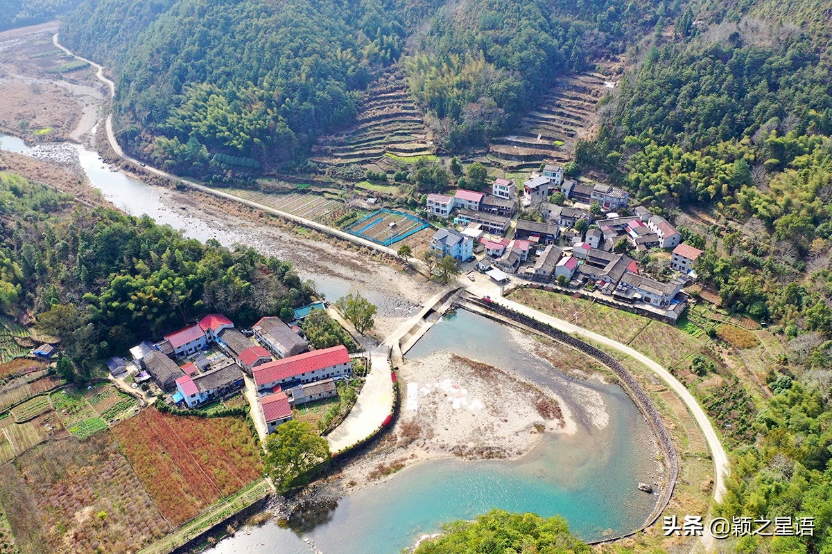 Ninghai enters the village of Taizhou. After the reservoir is completed ...