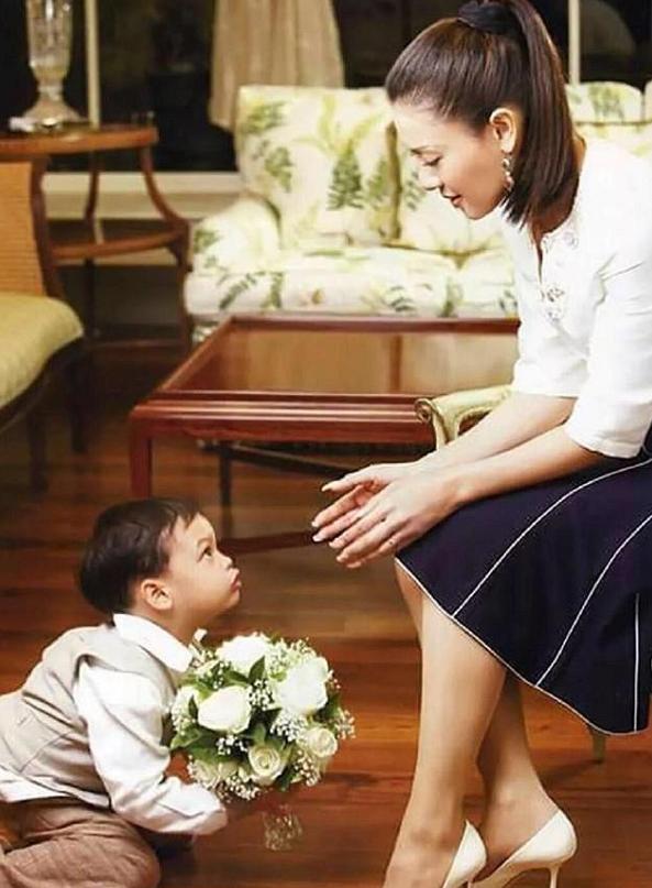 A child with a mother is like a treasure: Thailand's most beautiful ...