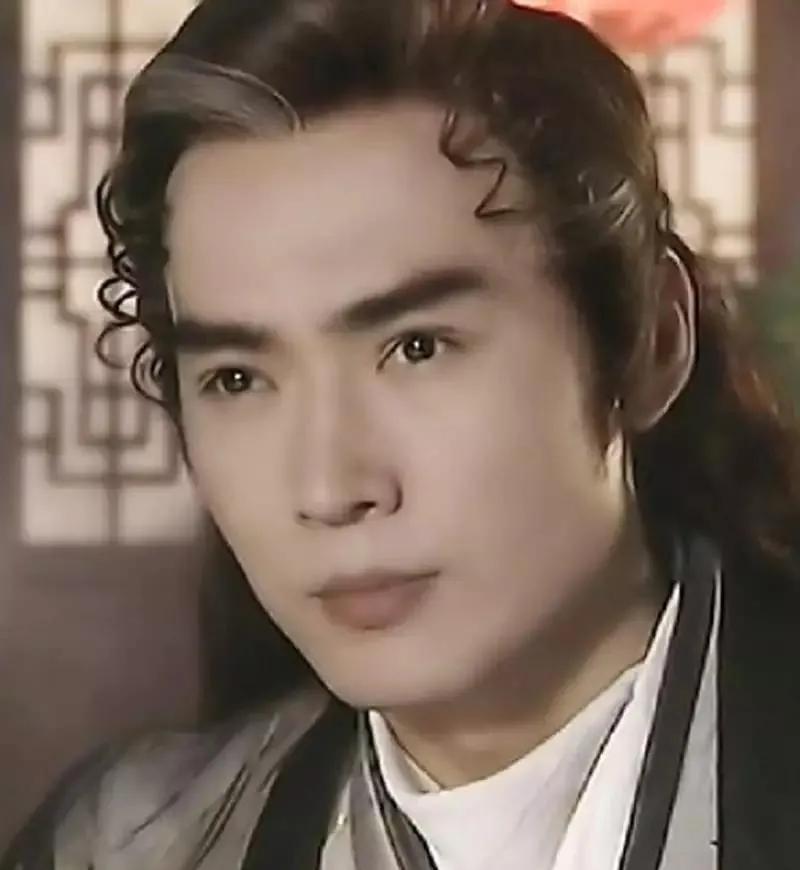 Li Xunhuan's flying knives can deal with the heroes of the world, but ...