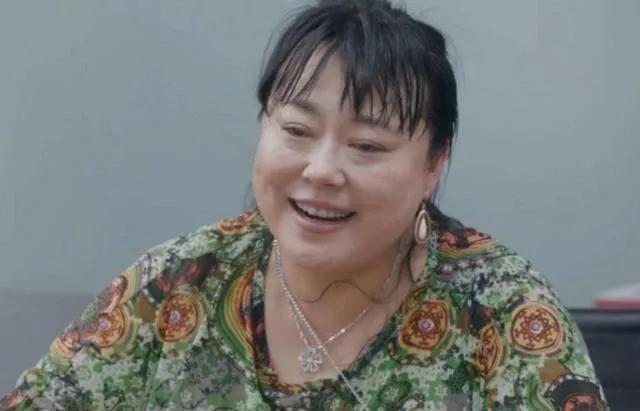 Li Jingjing had three marriages, one was betrayed, one was 15 years ...