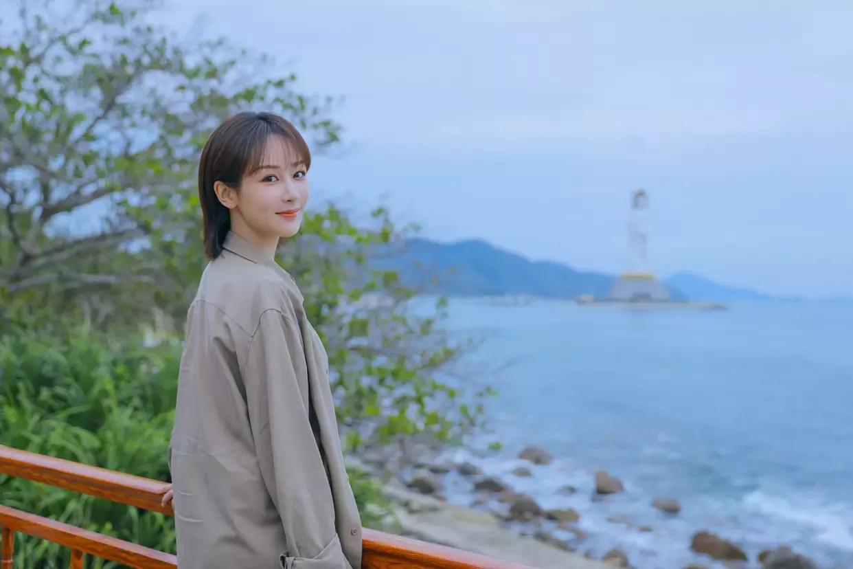 Yang Zifeng lingered in his ears - iNEWS