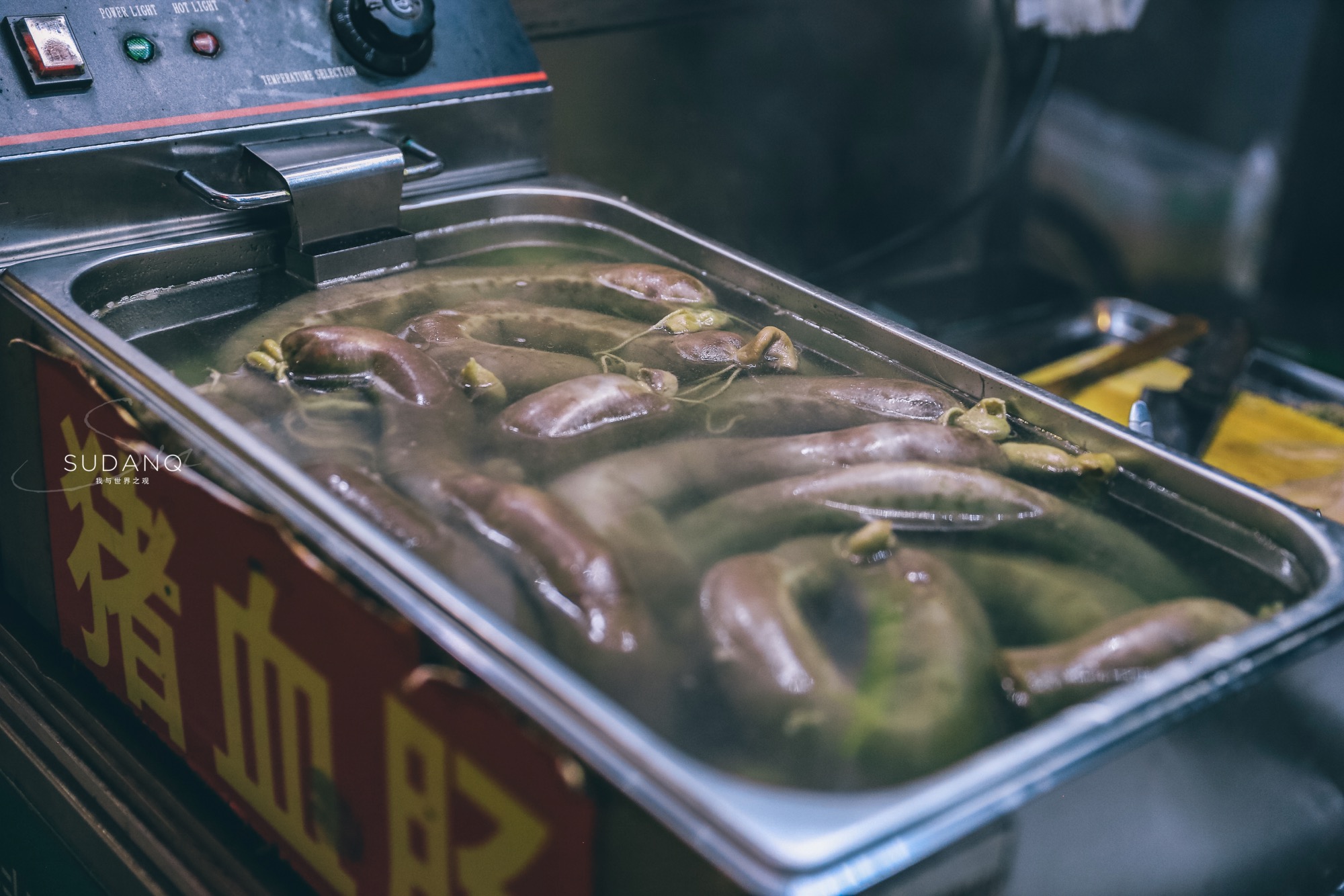 The most not-to-miss night market snack street in Haikou: Four-way food ...