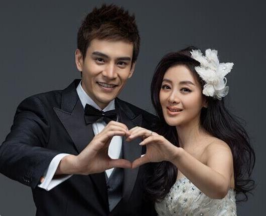 Jing Chao spoils his wife as a girl, and Xiao Lilin's face is full of ...