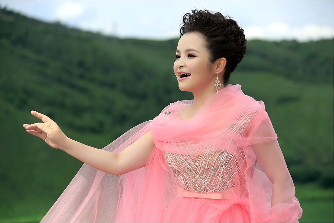 Wu Bixia: The first dual-major graduate student in the music industry ...