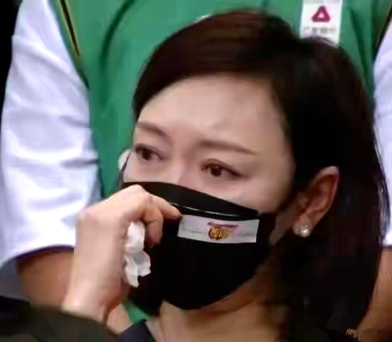 Mother is great!Please stop accusing or complaining about the mother of basketball player Zhang ...