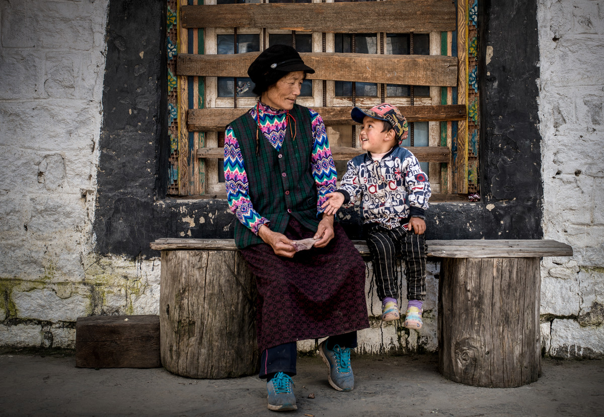 Grandparents cannot replace parents. Parents should refuse ...