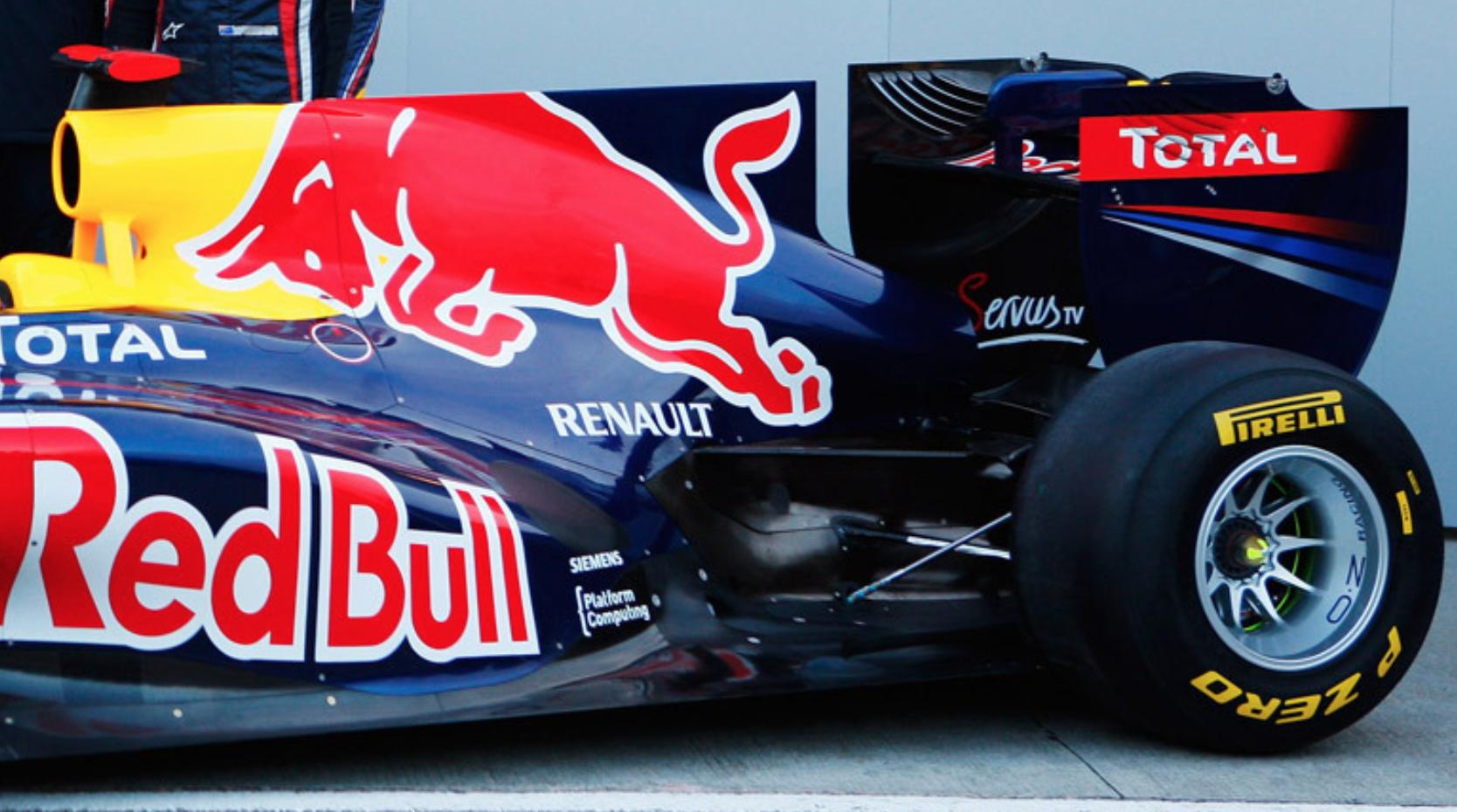F1 historical classic car introduction-Red Bull RB7 - iNEWS