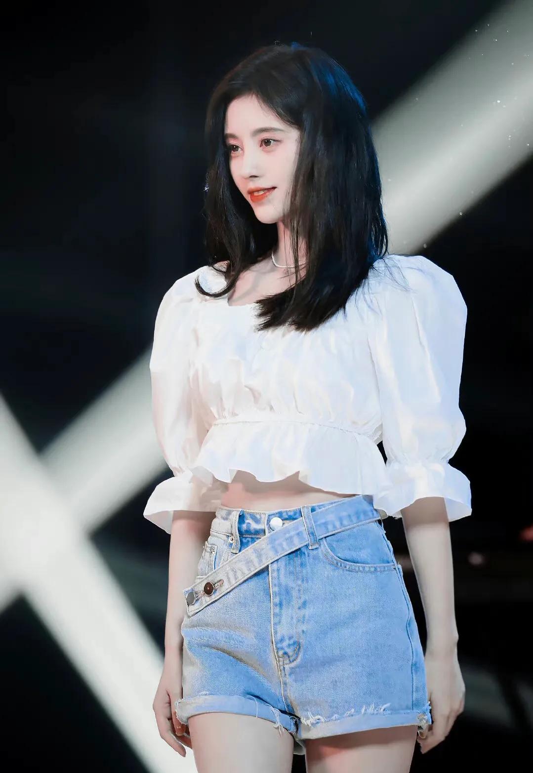 Yang Chaoyue, Ju Jingyi, Sun Ning Xiaoyi, who is your first love face ...