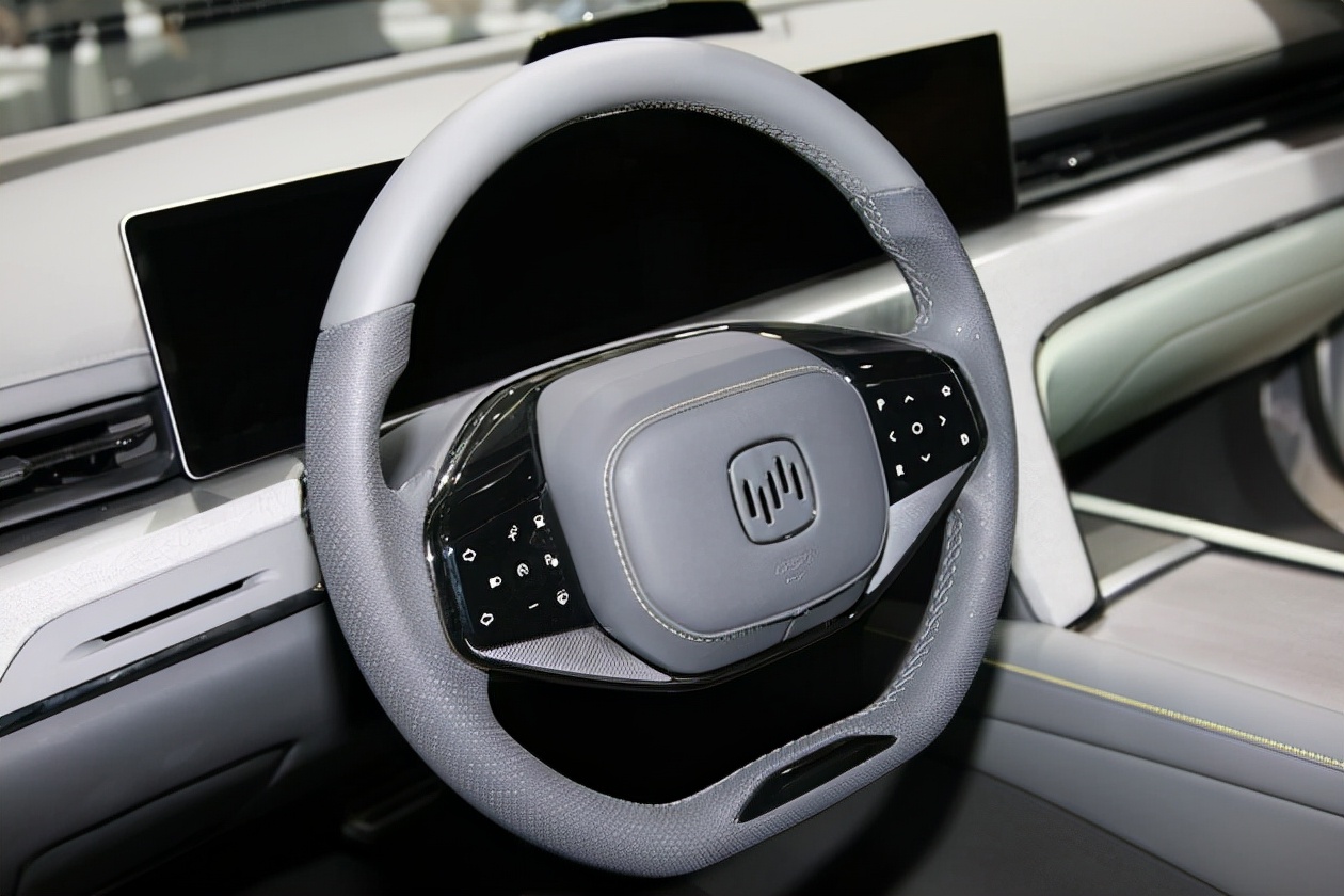2021 Guangzhou Auto Show: Weimar Motors' first sedan Weimar M7 debuts ...