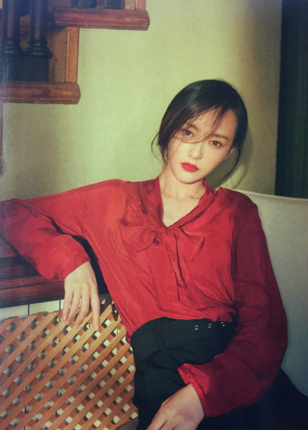 Small head, small face, long body!The figure of these 3 female stars ...