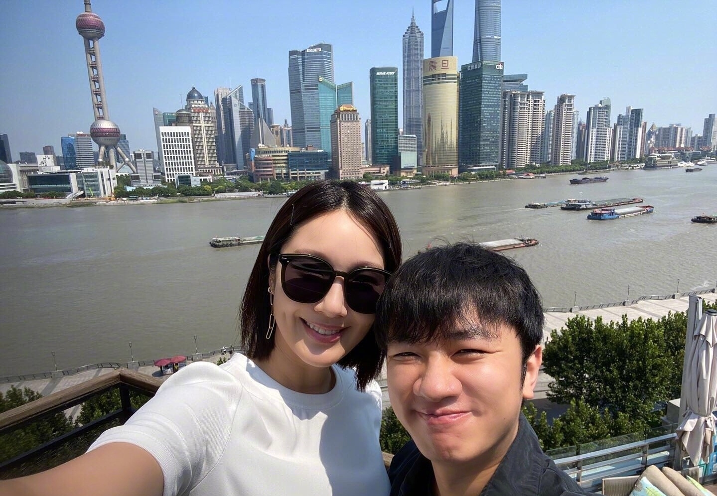 Wang Zulan posts, Li Yanan successfully gave birth to a second sister ...
