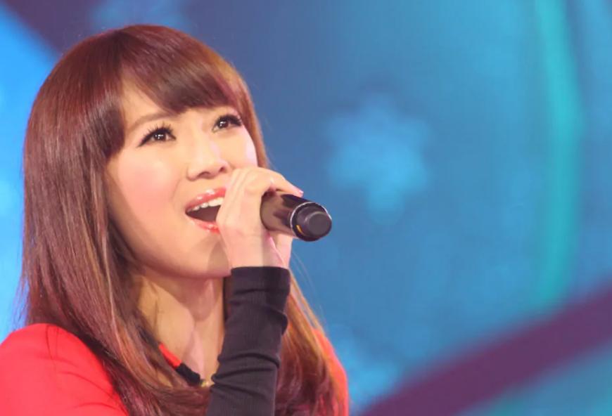 Singer Yun Duo: 18-year-old worshipped Dao Lang as his teacher, and his ...