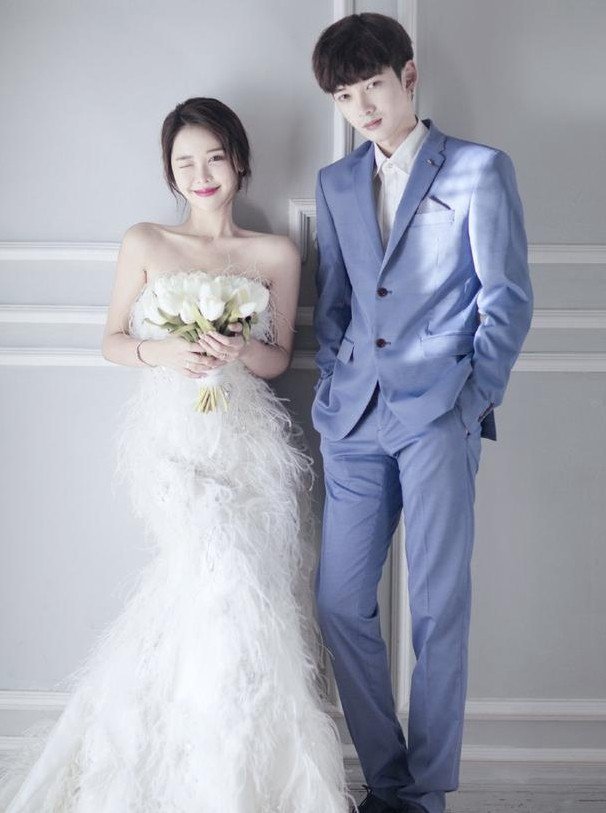 She fell in love with her 18-year-old boyfriend at the age of 23 and ...