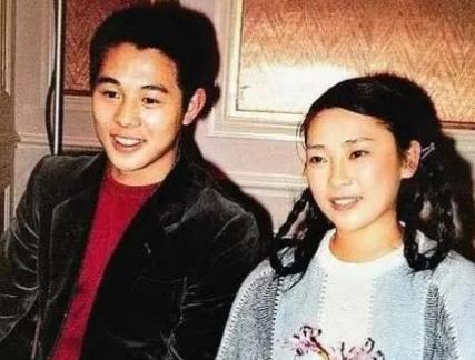Jet Li abandons his wife and abandons his son, and marries Xinhuan ...