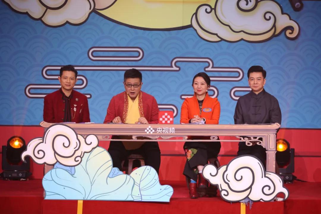 Jay Chou, TFBOYS, Yang Zi, Li Yifeng...Look at the first time your ...