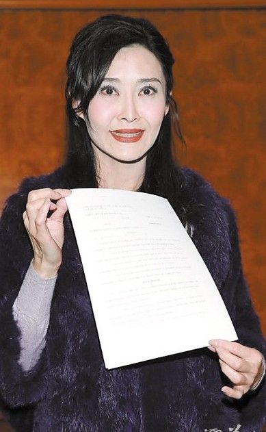 The 53-year-old Ye Yuqing's recent photos revealed that she is a ...