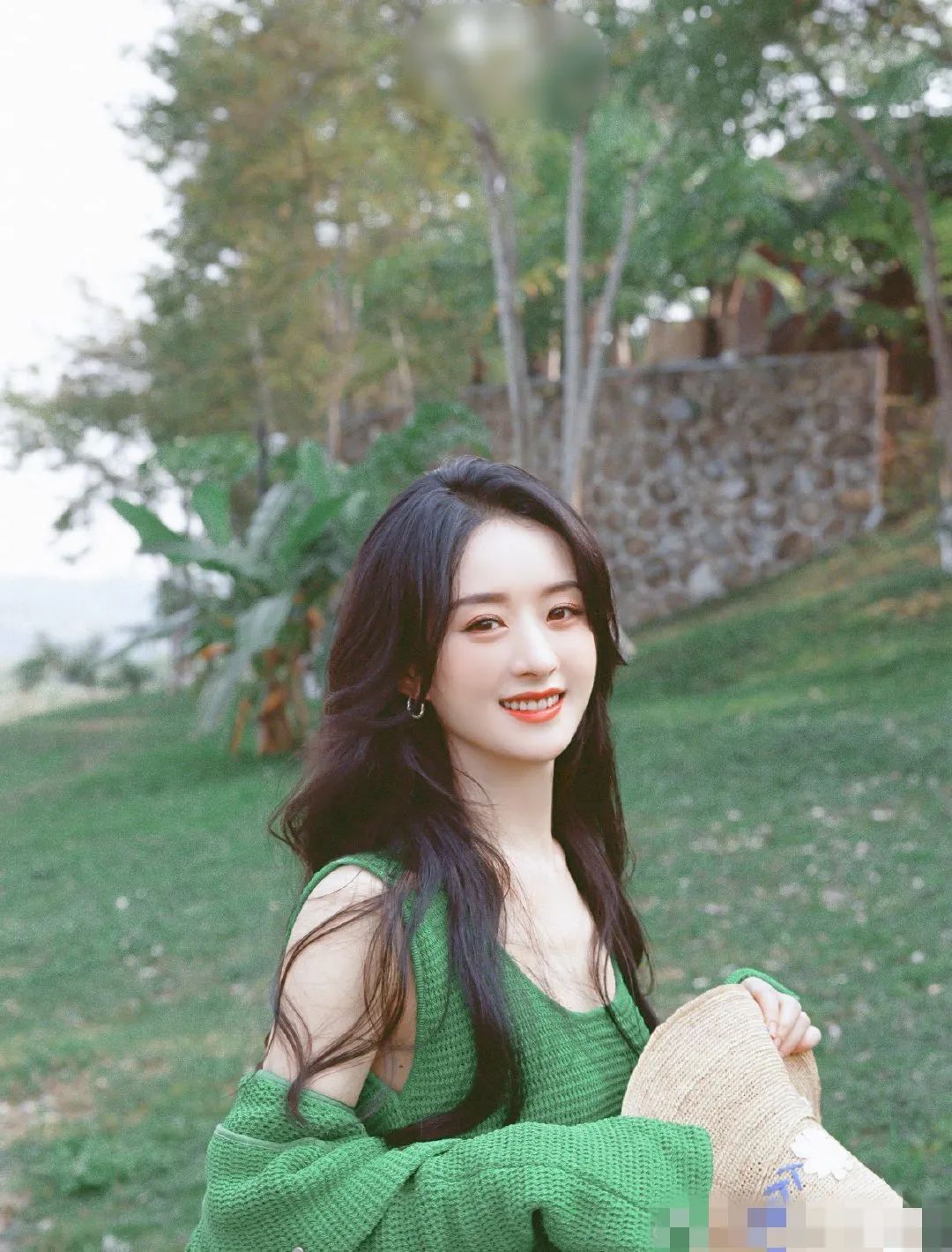 Guan Xiaotong, Xu Weizhou, Huang Jingyu, Zhao Liying, Yang Mi, Qiao Xin ...