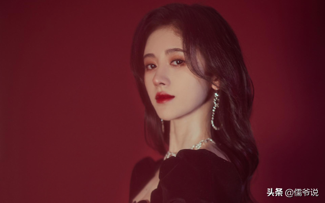 When Guo Jingming of 155 and Ju Jingyi of 159 stood together, it was ...