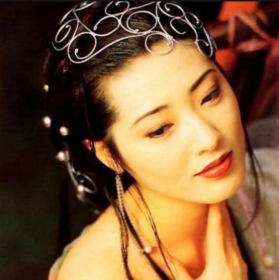 Yang Simin: She is the real "goddess of otaku" - iNEWS